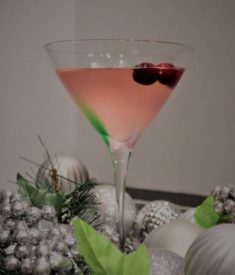 8 Cozy Christmas Stocking Inspired Cocktails to Spice Up Your Holidays ...