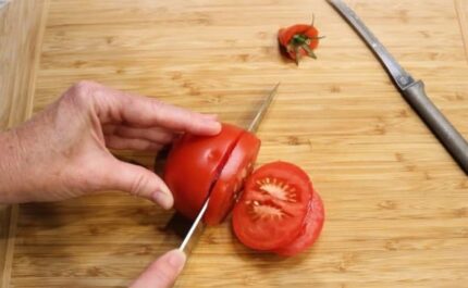 How to Cut Tomatoes for Salads ⋆ Lone Star Gatherings