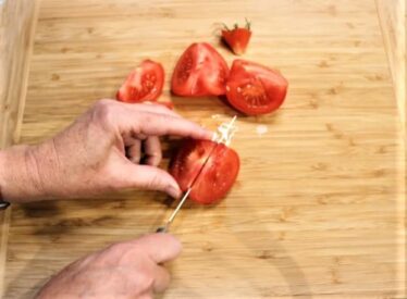 How to Cut Tomatoes for Salads ⋆ Lone Star Gatherings